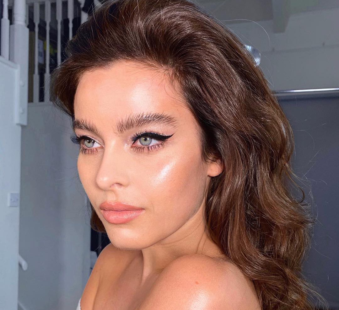 5 trucuri pentru a crea un cat-eye aproape de perfectiune - Andreea Raicu