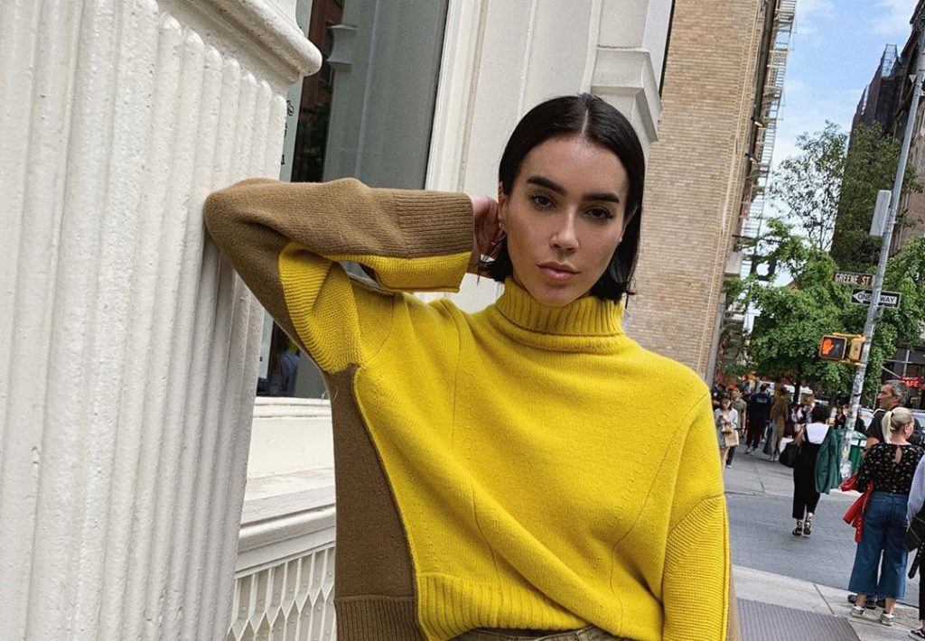 Ce piese din moda anilor '90 revin in trend in aceasta toamna ...