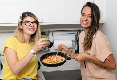 Creveti cu curry din cartofi dulci si lemongrass, o reteta usoara de ...