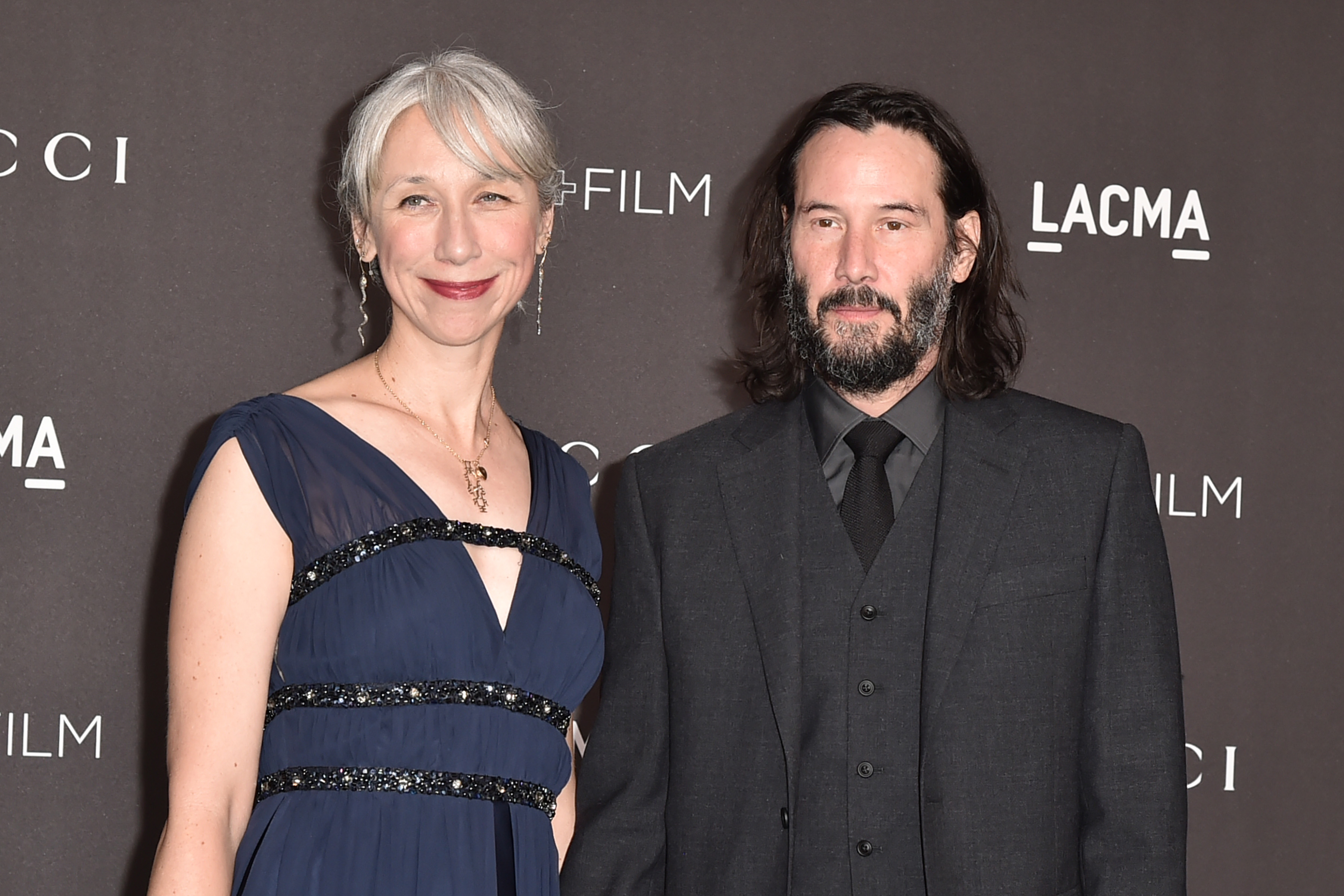 Keanu Reeves are o iubita si toata lumea se bucura pentru el - Andreea ...