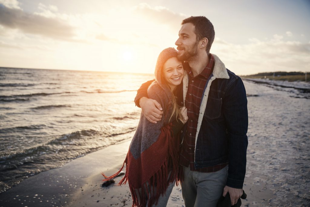 5 moduri de a fi fericiti impreuna, chiar daca sunteti total opusi