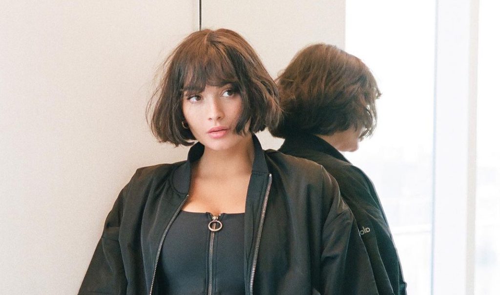 Bobul inversat, tunsoarea in tendinte pentru 2021 - Andreea Raicu