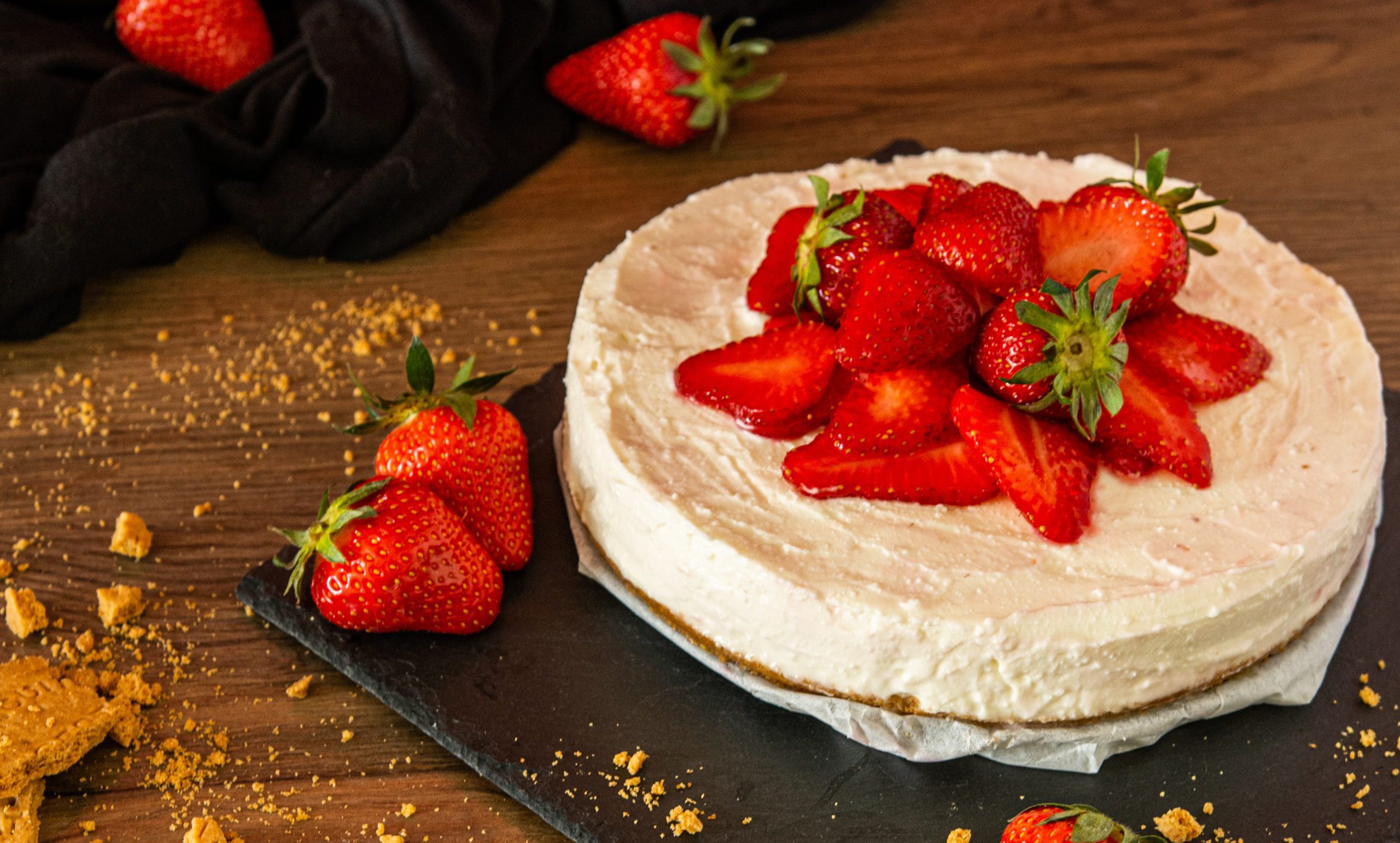 Cele mai bune deserturi cu fructe de vara - Retete creative - Andreea Raicu