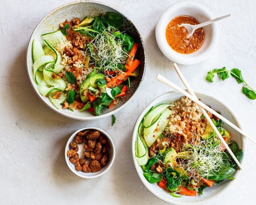 5 aperitive rapide si simple pe care le poti duce la orice masa festiva ...