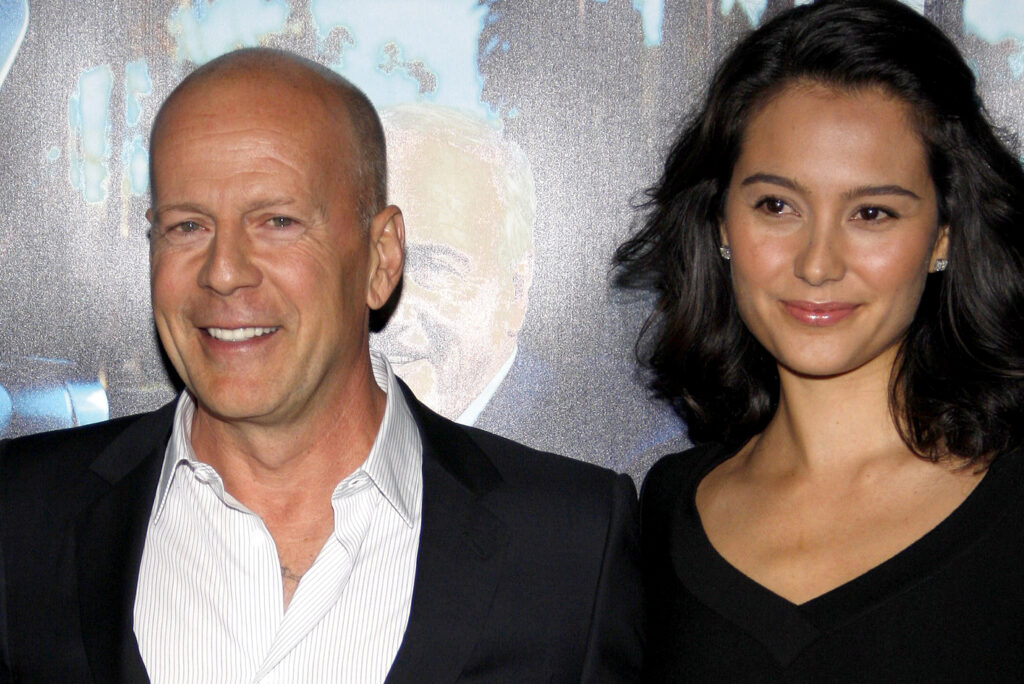 Povestea de iubire dintre Bruce Willis si Emma Heming: „Am iesit la o ...