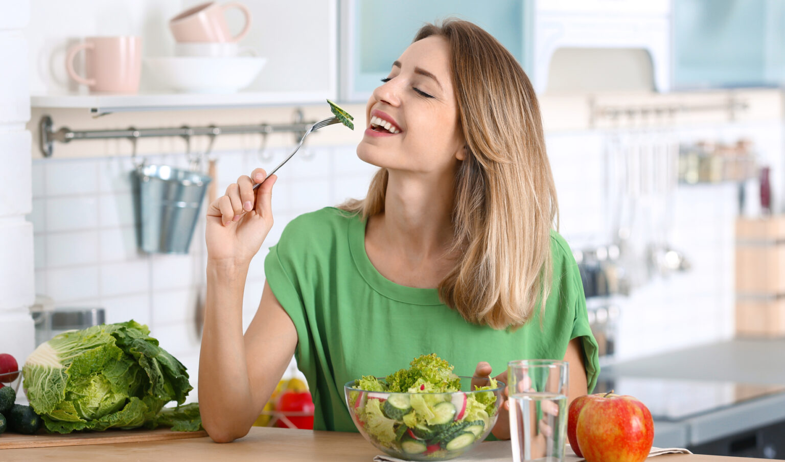 3 alimente pe care sa le consumi mai des daca vrei sa ai dinti sanatosi ...