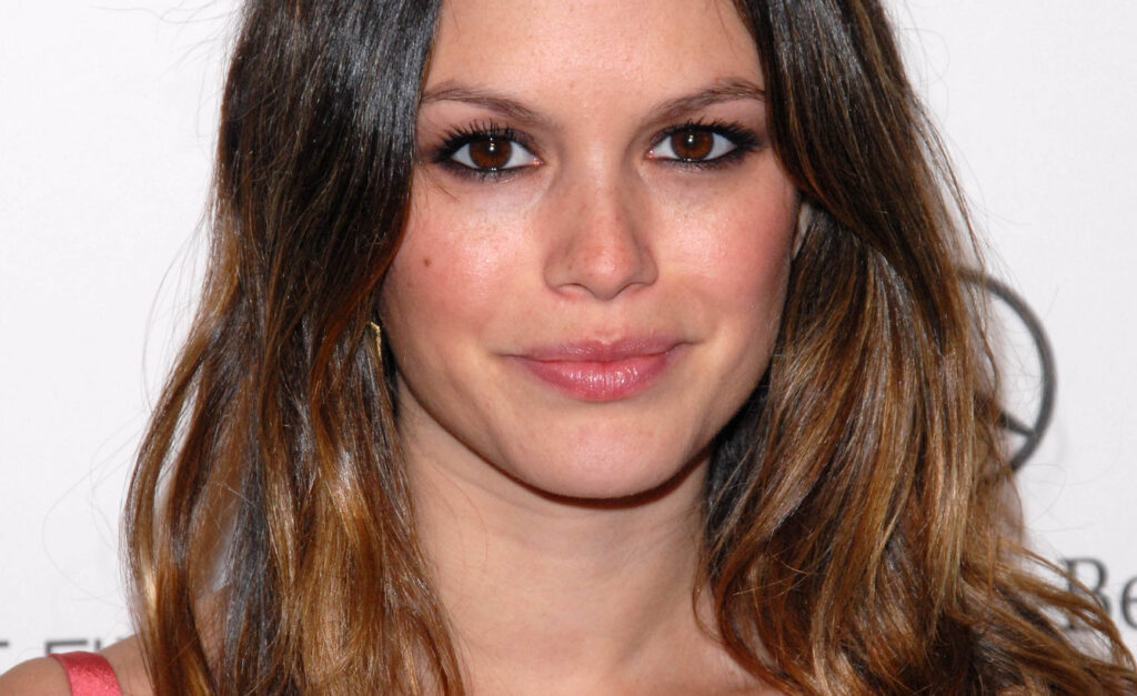 Rachel Bilson a declarat ca nu a avut orgasm in timpul sexului pana la ...