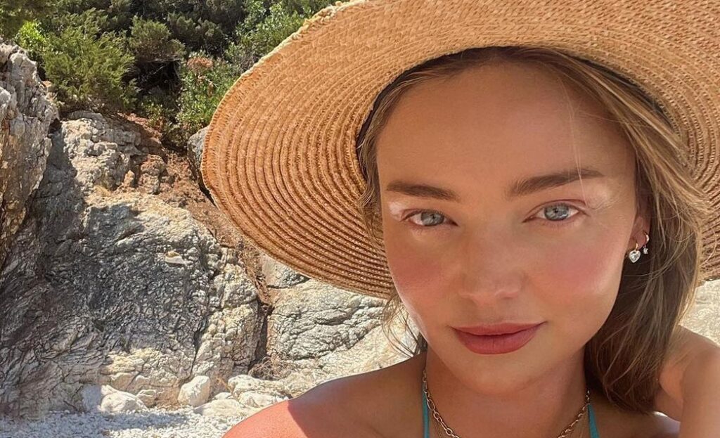 5 seruri cu SPF 50 pentru ten - lejere si ideale pentru vara - Andreea ...