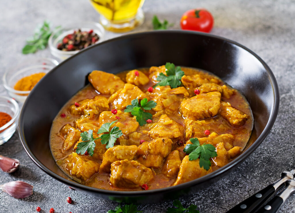 Reteta butter chicken. Tu ai incercat deliciosul preparat de pe TikTok ...